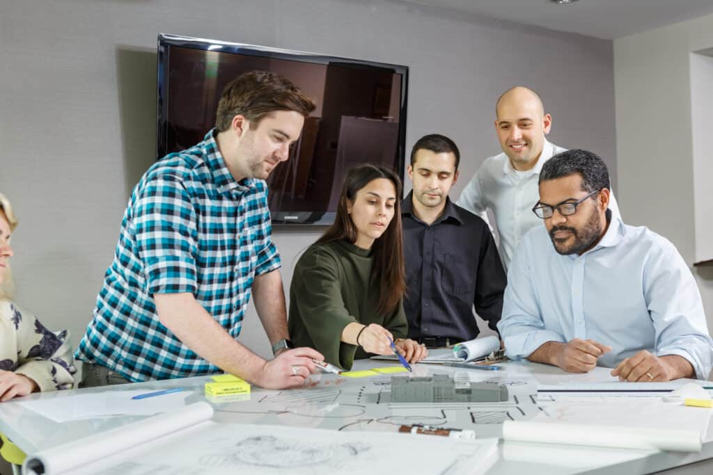 LAN Careers: Send Us Your Resume